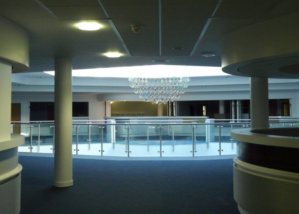 george-singer-modern-chandeliers-and-lighting-installations-tree-of ...